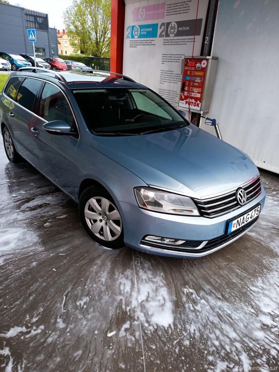 Volkswagen Passat 2011 in Kursenai, with an engine capacity of 1.97 L and mileage of 390 thousand km for 4000 €, photo 5 on AUTOMOTO.COM.LV