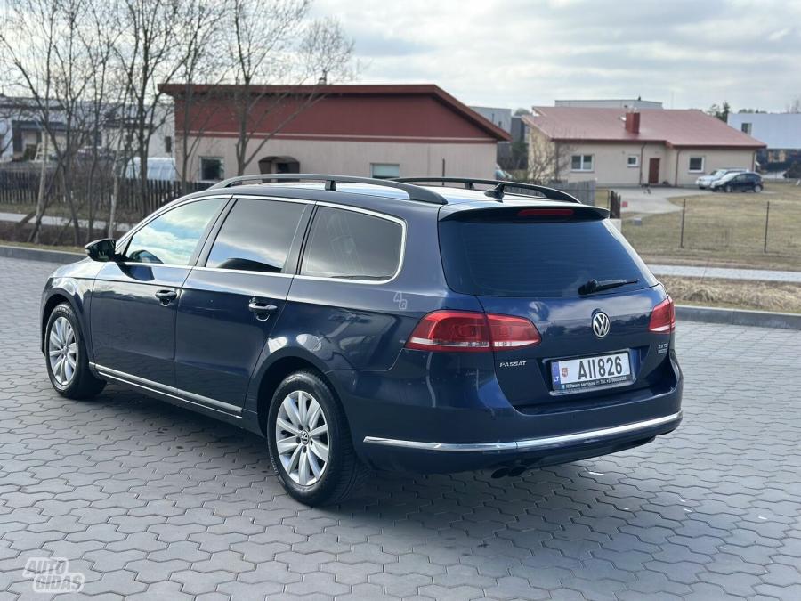 Volkswagen Passat 2011 Viļņa, ar dzinēja tilpumu 2.00 L un nobraukumu 400 tūkst. km par 4000 €, foto 8 vietnē AUTOMOTO.COM.LV