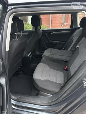 Volkswagen Passat 2011 in Kaisiadorys, with an engine capacity of 2.00 L and mileage of 342 thousand km for 4650 €, photo 12 on AUTOMOTO.COM.LV