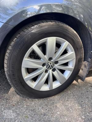 Volkswagen Passat 2011 in Kaisiadorys, with an engine capacity of 2.00 L and mileage of 342 thousand km for 4650 €, photo 16 on AUTOMOTO.COM.LV