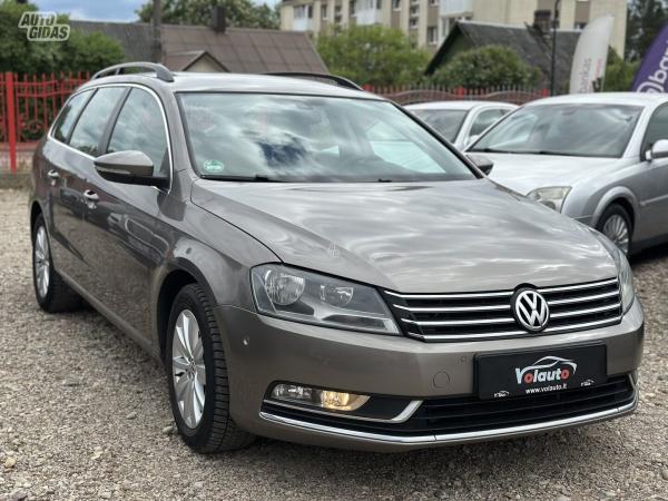 Volkswagen Passat 2011 in Pabrade, with an engine capacity of 2.00 L and mileage of 257 thousand km for 6350 €, photo 3 on AUTOMOTO.COM.LV