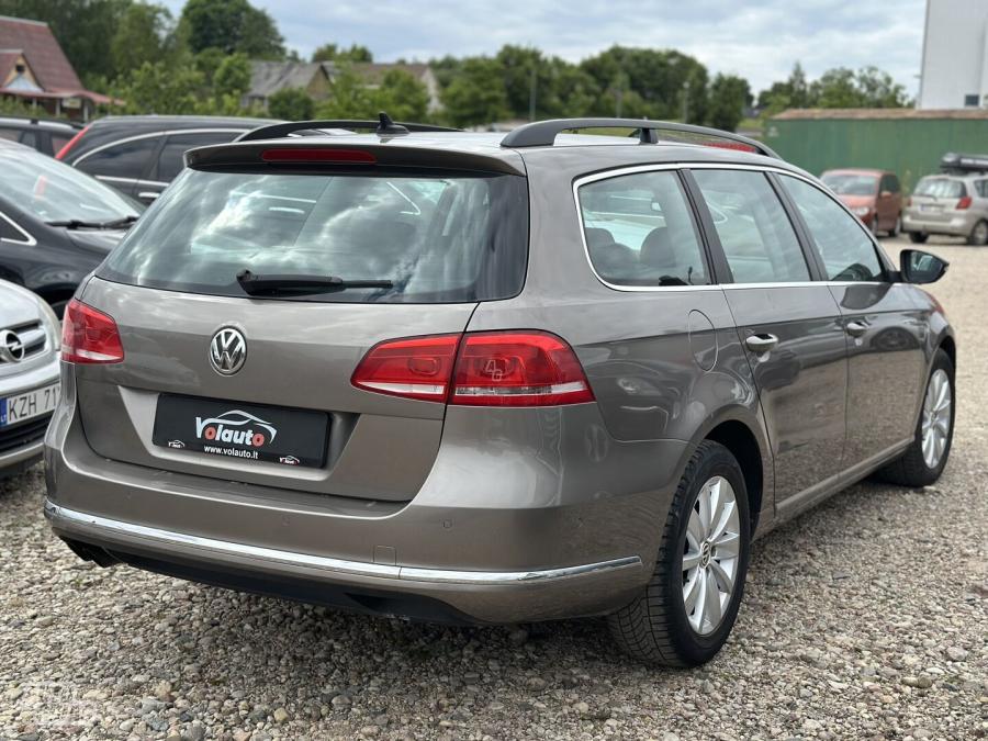 Volkswagen Passat 2011 Pabradė, ar dzinēja tilpumu 2.00 L un nobraukumu 257 tūkst. km par 6350 €, foto 5 vietnē AUTOMOTO.COM.LV