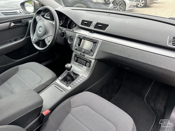 Volkswagen Passat 2011 in Pabrade, with an engine capacity of 2.00 L and mileage of 257 thousand km for 6350 €, photo 10 on AUTOMOTO.COM.LV
