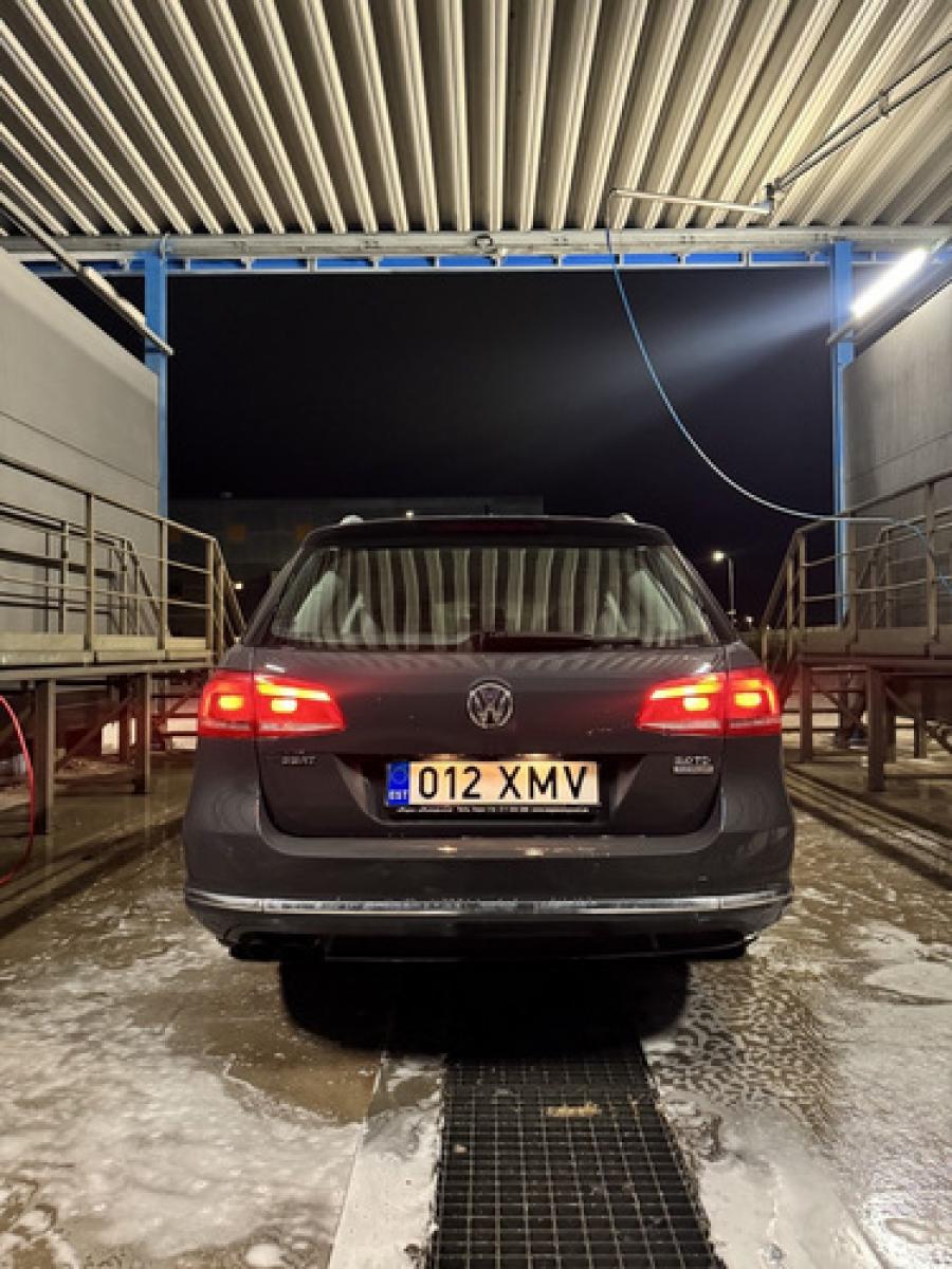 Volkswagen Passat 2011 in Tartu, with an engine capacity of 2.00 L and mileage of 318 thousand km for 6100 €, photo 6 on AUTOMOTO.COM.LV