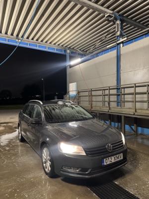 Volkswagen Passat 2011 in Tartu, with an engine capacity of 2.00 L and mileage of 318 thousand km for 6100 €, photo 7 on AUTOMOTO.COM.LV