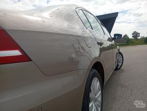 Volkswagen Passat 2011 in Vilnius, with an engine capacity of 2.00 L and mileage of 236 thousand km for 5100 €, photo 11 on AUTOMOTO.COM.LV
