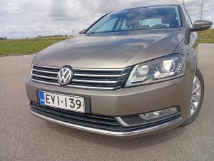 Volkswagen Passat 2011 in Vilnius, with an engine capacity of 2.00 L and mileage of 236 thousand km for 5100 €, photo 12 on AUTOMOTO.COM.LV