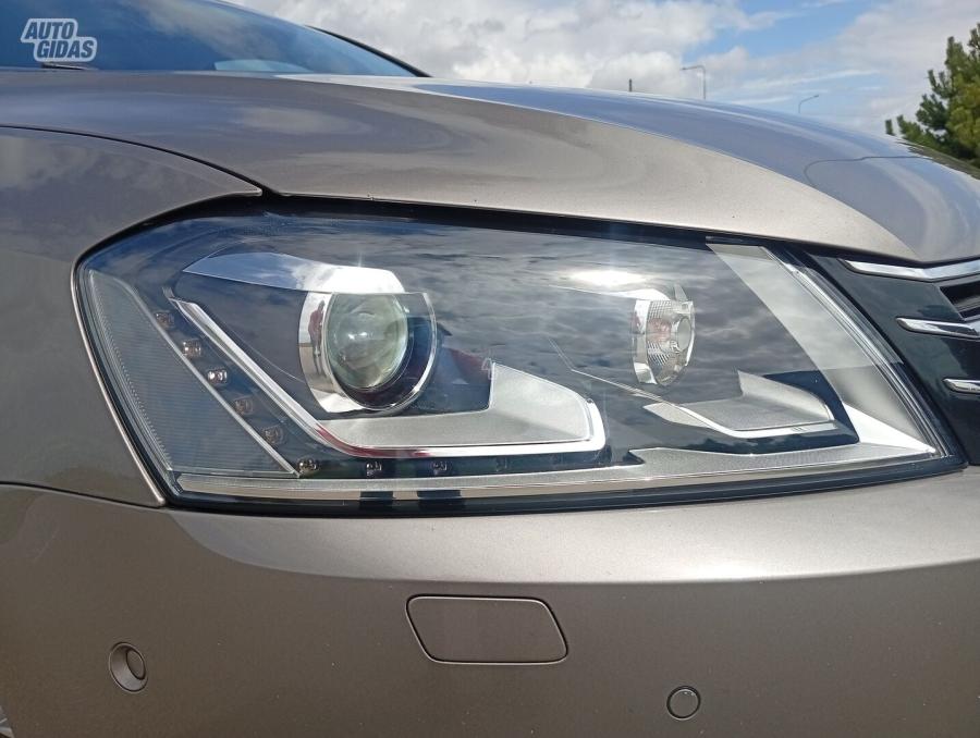 Volkswagen Passat 2011 in Vilnius, with an engine capacity of 2.00 L and mileage of 236 thousand km for 5100 €, photo 14 on AUTOMOTO.COM.LV