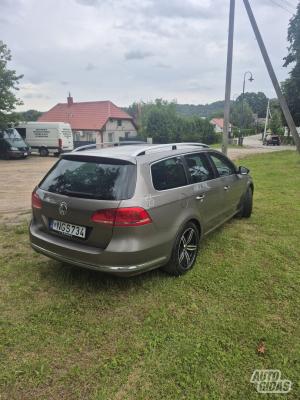 Volkswagen Passat 2011 in Kaunas, with an engine capacity of 1.60 L and mileage of 322 thousand km for 3900 €, photo 6 on AUTOMOTO.COM.LV