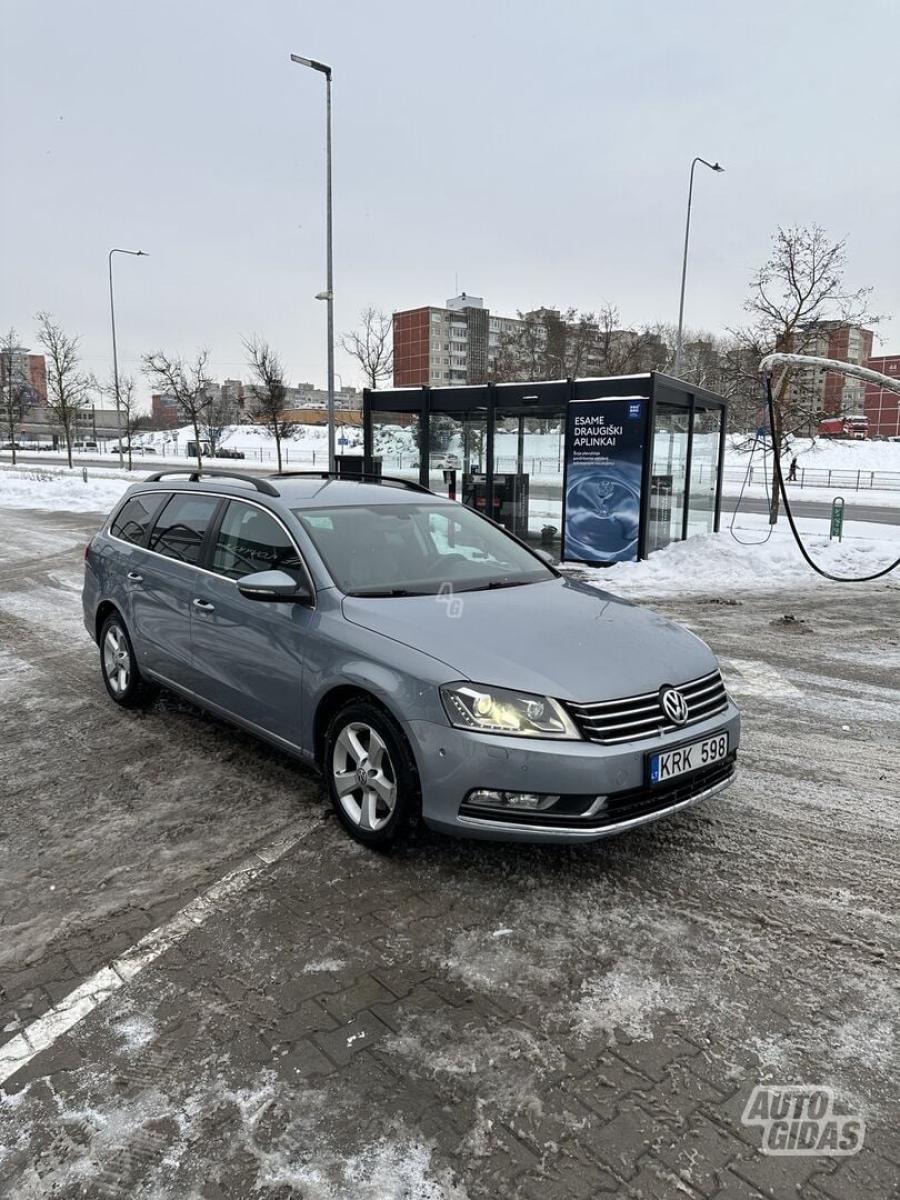 Volkswagen Passat 2012 in Vilnius, with an engine capacity of 1.60 L and mileage of 213 thousand km for 4600 €, photo 2 on AUTOMOTO.COM.LV