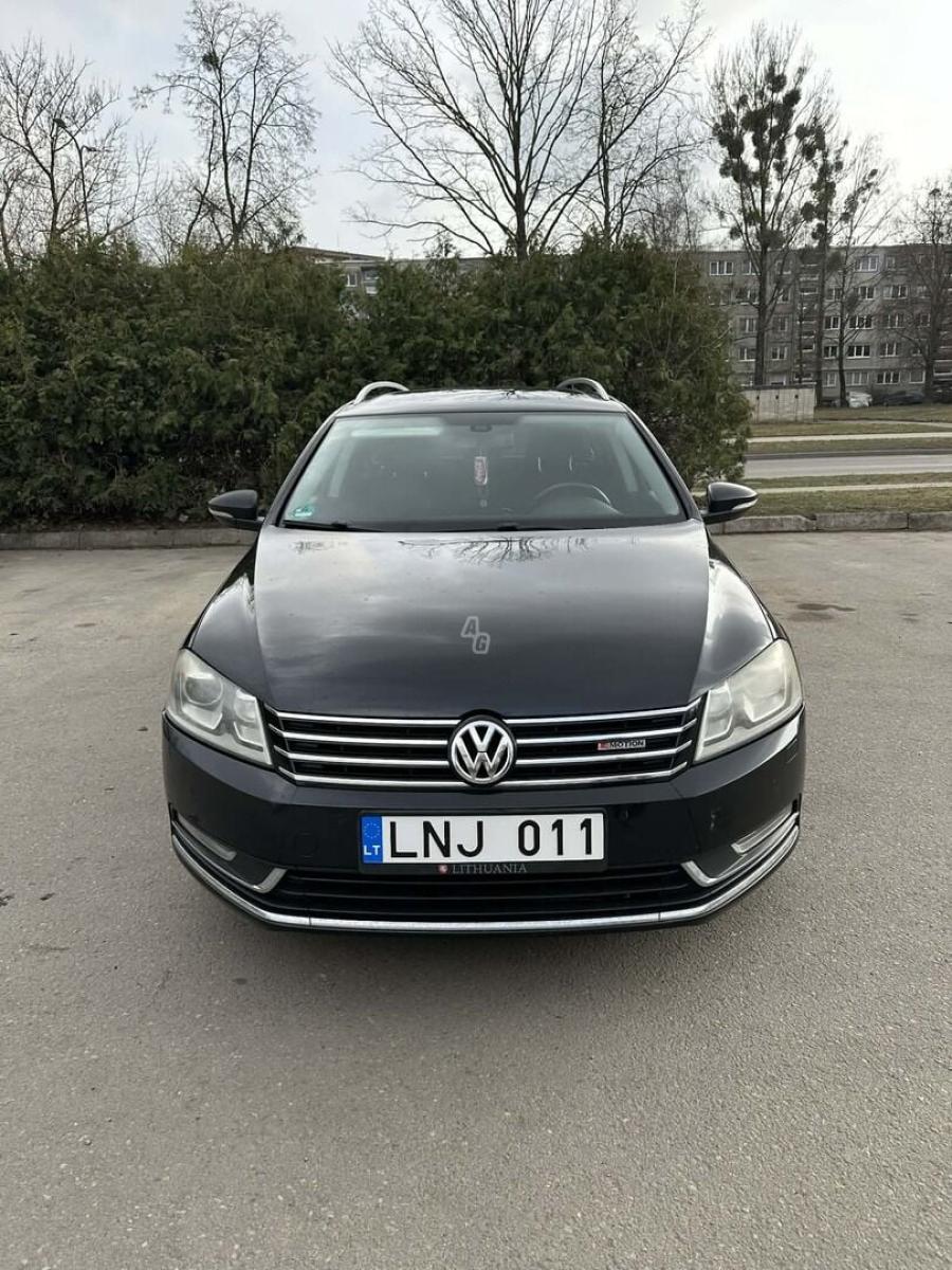 Volkswagen Passat 2012 in Kaunas, with an engine capacity of 2.00 L and mileage of 304 thousand km for 6600 €, photo 1 on AUTOMOTO.COM.LV