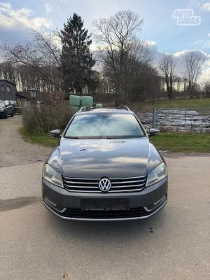 Volkswagen Passat 2012 in Mazeikiai, with an engine capacity of 2.00 L and mileage of 369 thousand km for 3650 €, photo 4 on AUTOMOTO.COM.LV