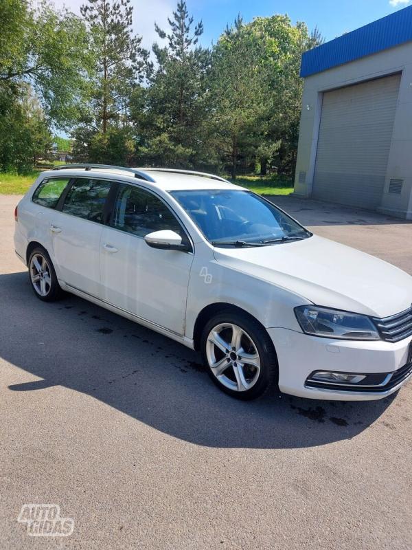 Volkswagen Passat 2012 in Marijampole, with an engine capacity of 1.40 L and mileage of 337 thousand km for 1850 €, photo 8 on AUTOMOTO.COM.LV