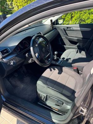 Volkswagen Passat 2012 in Mazeikiai, with an engine capacity of 2.00 L and mileage of 403 thousand km for 4850 €, photo 3 on AUTOMOTO.COM.LV