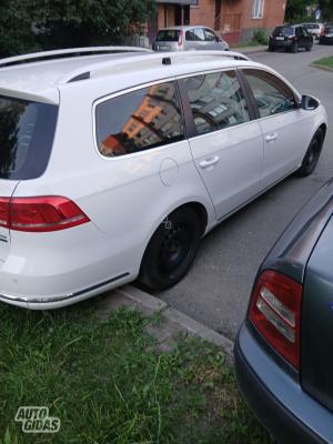 Volkswagen Passat 2012 in Panevezys, with an engine capacity of 2.00 L and mileage of 378 thousand km for 2550 €, photo 6 on AUTOMOTO.COM.LV
