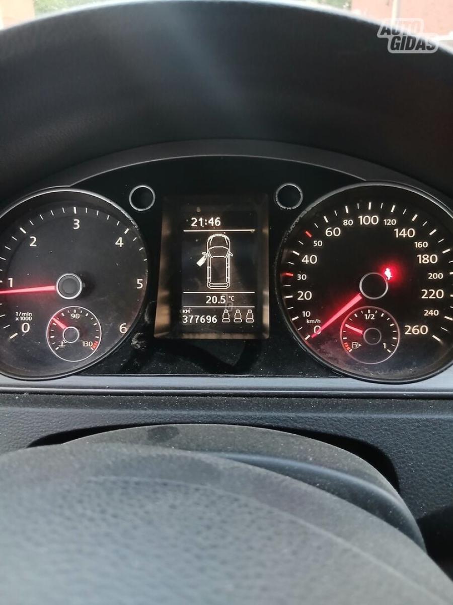 Volkswagen Passat 2012 in Panevezys, with an engine capacity of 2.00 L and mileage of 378 thousand km for 2550 €, photo 10 on AUTOMOTO.COM.LV