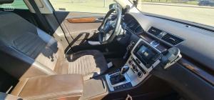 Volkswagen Passat 2012 in Radviliskis, with an engine capacity of 2.00 L and mileage of 395 thousand km for 4200 €, photo 12 on AUTOMOTO.COM.LV