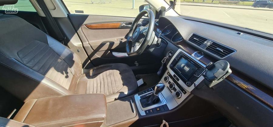 Volkswagen Passat 2012 in Radviliskis, with an engine capacity of 2.00 L and mileage of 395 thousand km for 4200 €, photo 12 on AUTOMOTO.COM.LV