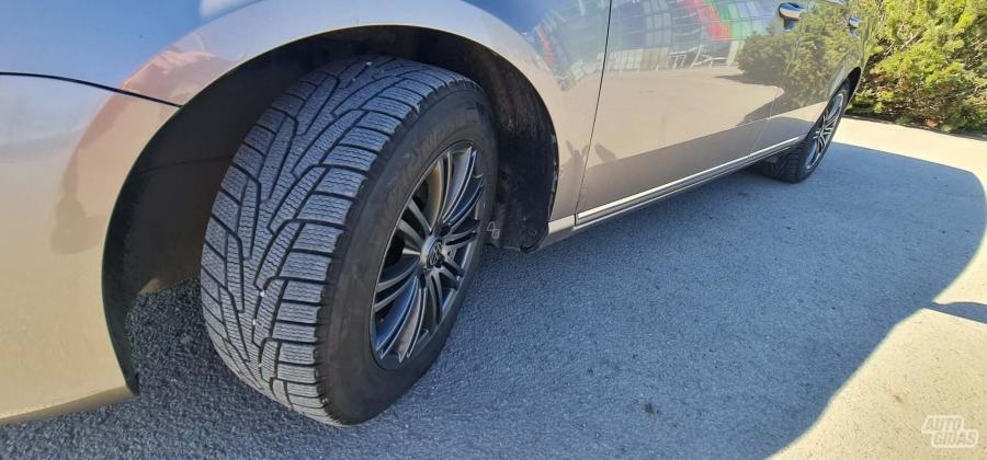Volkswagen Passat 2012 in Radviliskis, with an engine capacity of 2.00 L and mileage of 395 thousand km for 4200 €, photo 15 on AUTOMOTO.COM.LV