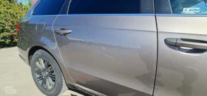 Volkswagen Passat 2012 in Radviliskis, with an engine capacity of 2.00 L and mileage of 395 thousand km for 4200 €, photo 16 on AUTOMOTO.COM.LV