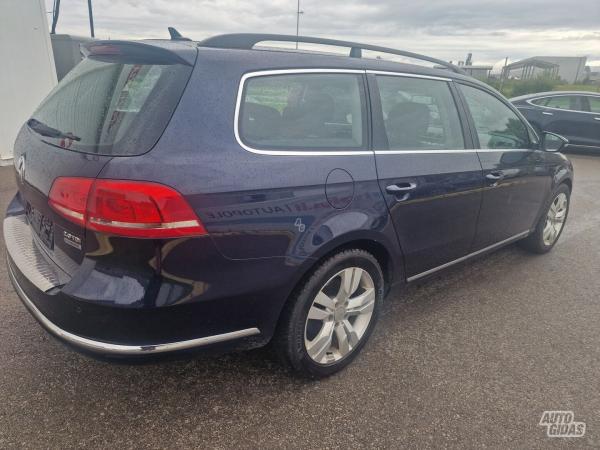 Volkswagen Passat 2012 in Kretinga, with an engine capacity of 2.00 L and mileage of 284 thousand km for 6200 €, photo 5 on AUTOMOTO.COM.LV
