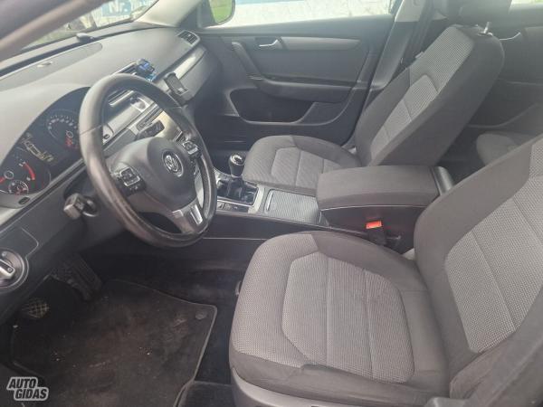 Volkswagen Passat 2012 in Kretinga, with an engine capacity of 2.00 L and mileage of 284 thousand km for 6200 €, photo 10 on AUTOMOTO.COM.LV