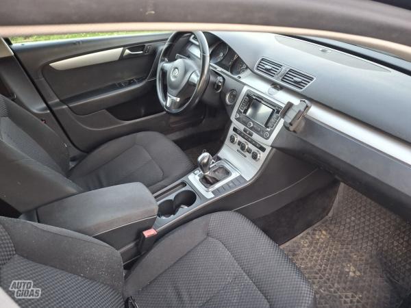 Volkswagen Passat 2012 Mažeikiai, ar dzinēja tilpumu 2.00 L un nobraukumu 316 tūkst. km par 3700 €, foto 6 vietnē AUTOMOTO.COM.LV