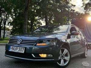 Volkswagen Passat 2012 in Alytus, with an engine capacity of 2.00 L and mileage of 329 thousand km for 6999 €, photo 12 on AUTOMOTO.COM.LV