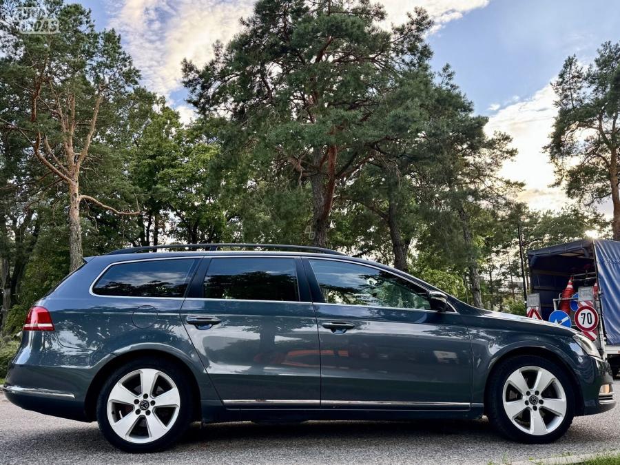 Volkswagen Passat 2012 in Alytus, with an engine capacity of 2.00 L and mileage of 329 thousand km for 6999 €, photo 29 on AUTOMOTO.COM.LV