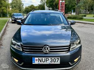 Volkswagen Passat 2012 in Alytus, with an engine capacity of 2.00 L and mileage of 329 thousand km for 6199 €, photo 9 on AUTOMOTO.COM.LV