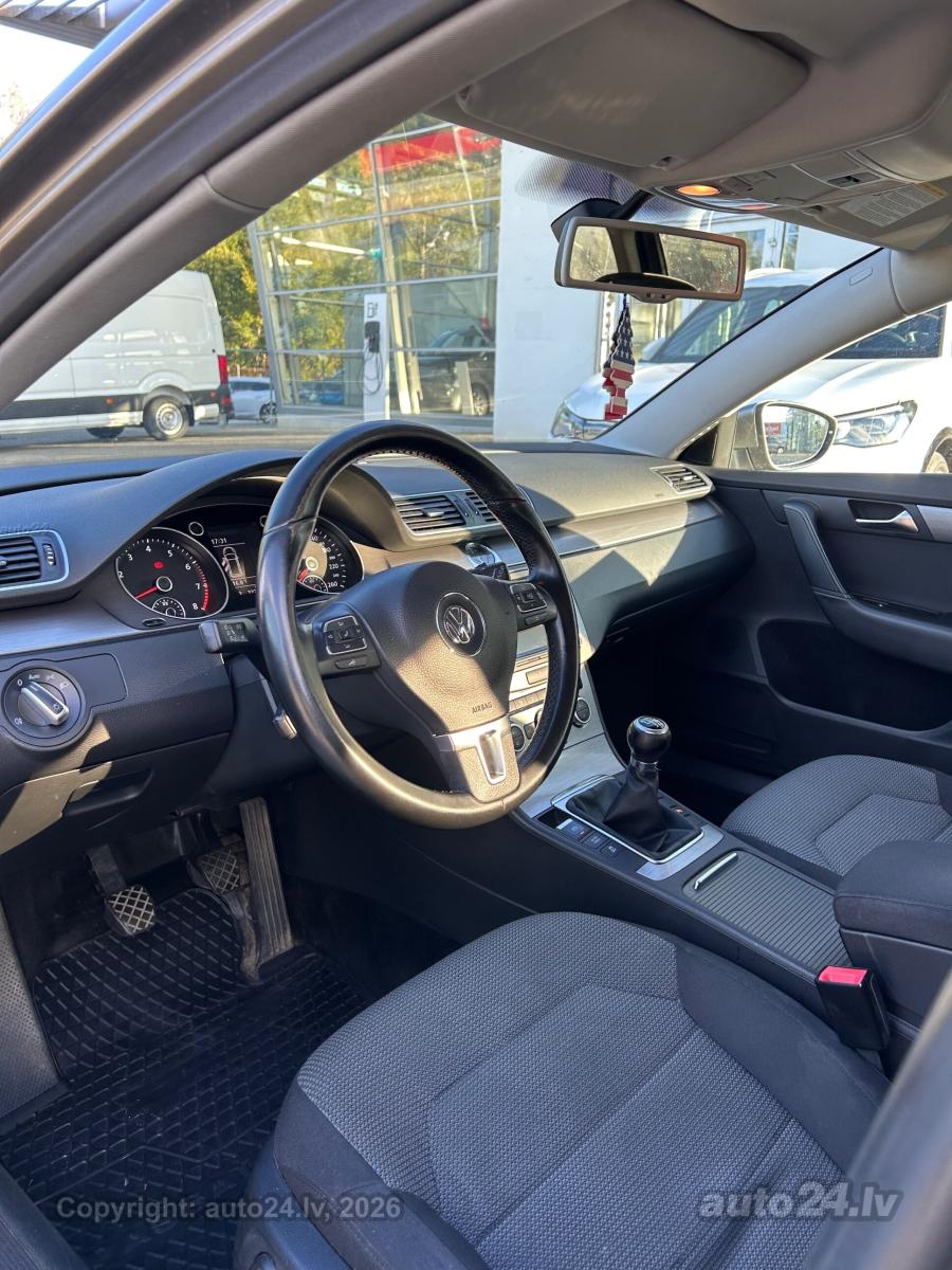 Volkswagen Passat 2012 in Tallinn, with an engine capacity of 1.40 L and mileage of 364 thousand km for 3300 €, photo 6 on AUTOMOTO.COM.LV