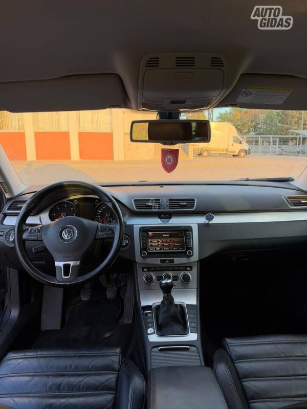 Volkswagen Passat 2012 in Alytus, with an engine capacity of 1.60 L and mileage of 169 thousand km for 5800 €, photo 9 on AUTOMOTO.COM.LV