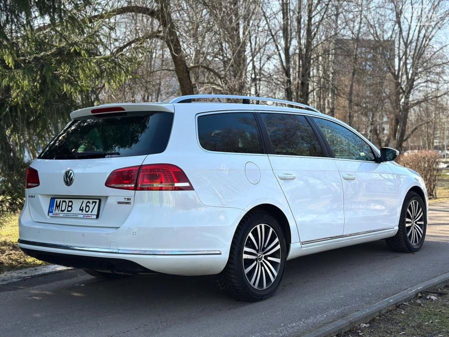 Volkswagen Passat 2013 in Kaunas, with an engine capacity of 1.40 L and mileage of 334 thousand km for 5000 €, photo 3 on AUTOMOTO.COM.LV