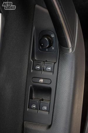 Volkswagen Passat 2013 in Kaunas, with an engine capacity of 1.60 L and mileage of 222 thousand km for 5900 €, photo 19 on AUTOMOTO.COM.LV