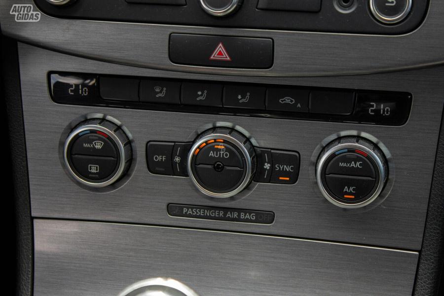 Volkswagen Passat 2013 in Kaunas, with an engine capacity of 1.60 L and mileage of 222 thousand km for 5900 €, photo 17 on AUTOMOTO.COM.LV