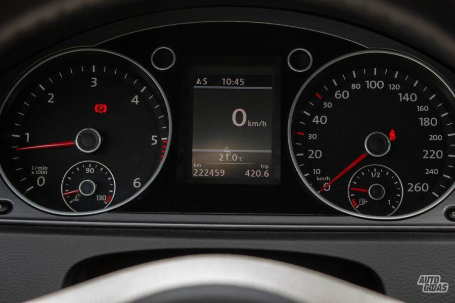 Volkswagen Passat 2013 in Kaunas, with an engine capacity of 1.60 L and mileage of 222 thousand km for 5900 €, photo 21 on AUTOMOTO.COM.LV