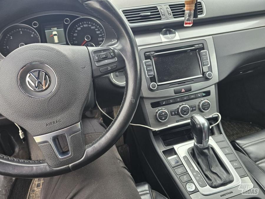 Volkswagen Passat 2013 in Kaisiadorys, with an engine capacity of 2.00 L and mileage of 371 thousand km for 5000 €, photo 12 on AUTOMOTO.COM.LV