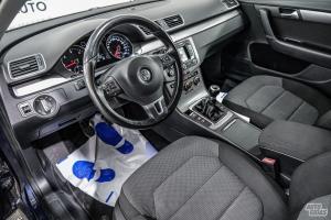 Volkswagen Passat 2013 in Kaunas, with an engine capacity of 1.60 L and mileage of 284 thousand km for 5790 €, photo 6 on AUTOMOTO.COM.LV