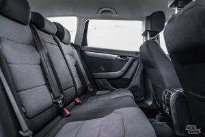 Volkswagen Passat 2013 in Kaunas, with an engine capacity of 1.60 L and mileage of 284 thousand km for 5790 €, photo 11 on AUTOMOTO.COM.LV