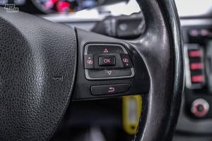 Volkswagen Passat 2013 in Kaunas, with an engine capacity of 1.60 L and mileage of 284 thousand km for 5790 €, photo 21 on AUTOMOTO.COM.LV
