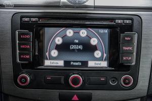 Volkswagen Passat 2013 in Kaunas, with an engine capacity of 1.60 L and mileage of 284 thousand km for 5790 €, photo 23 on AUTOMOTO.COM.LV