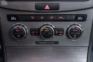 Volkswagen Passat 2013 in Kaunas, with an engine capacity of 1.60 L and mileage of 284 thousand km for 5790 €, photo 24 on AUTOMOTO.COM.LV