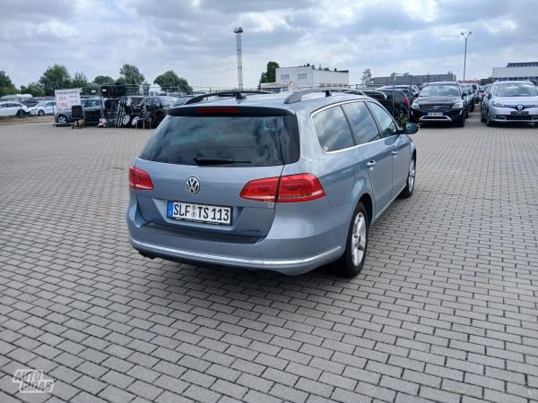 Volkswagen Passat 2013 in Marijampole, with an engine capacity of 2.00 L and mileage of 290 thousand km for 5900 €, photo 7 on AUTOMOTO.COM.LV