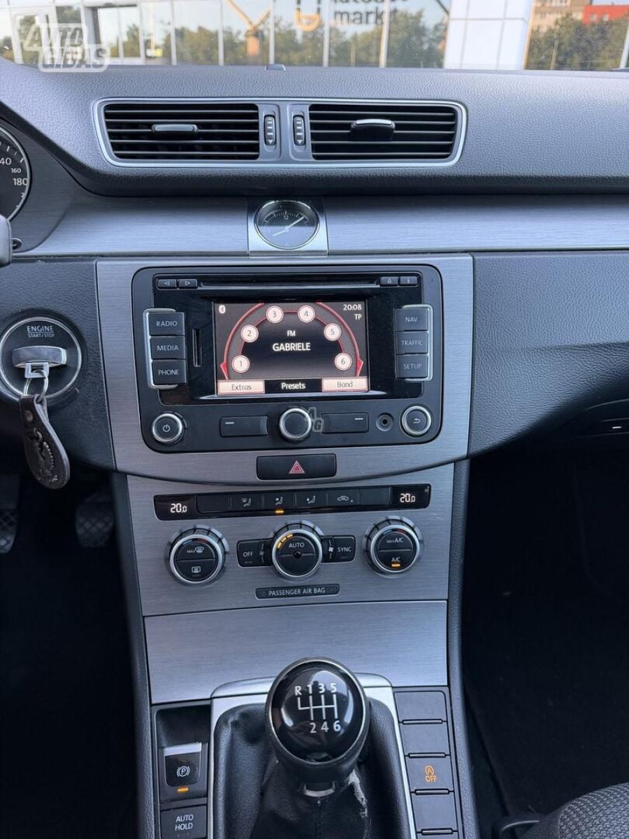 Volkswagen Passat 2013 in Klaipeda, with an engine capacity of 1.60 L and mileage of 312 thousand km for 4000 €, photo 13 on AUTOMOTO.COM.LV