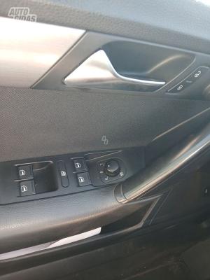 Volkswagen Passat 2013 in Marijampole, with an engine capacity of 2.00 L and mileage of 290 thousand km for 5400 €, photo 14 on AUTOMOTO.COM.LV
