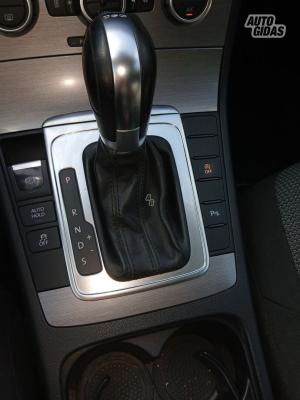 Volkswagen Passat 2013 in Marijampole, with an engine capacity of 2.00 L and mileage of 290 thousand km for 5400 €, photo 18 on AUTOMOTO.COM.LV