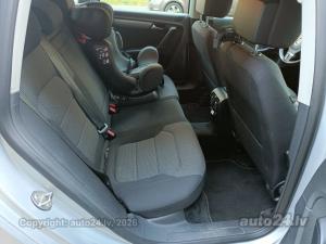 Volkswagen Passat 2013 in Tallinn, with an engine capacity of 1.60 L and mileage of 273 thousand km for 5800 €, photo 6 on AUTOMOTO.COM.LV