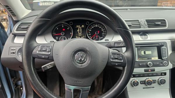 Volkswagen Passat 2014 in Vilnius, with an engine capacity of 1.60 L and mileage of 401 thousand km for 2900 €, photo 2 on AUTOMOTO.COM.LV