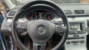 Volkswagen Passat 2014 in Vilnius, with an engine capacity of 1.60 L and mileage of 401 thousand km for 2900 €, photo 3 on AUTOMOTO.COM.LV