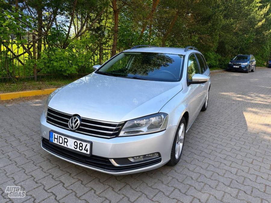 Volkswagen Passat 2014 in Vilnius, with an engine capacity of 1.60 L and mileage of 380 thousand km for 3800 €, photo 1 on AUTOMOTO.COM.LV